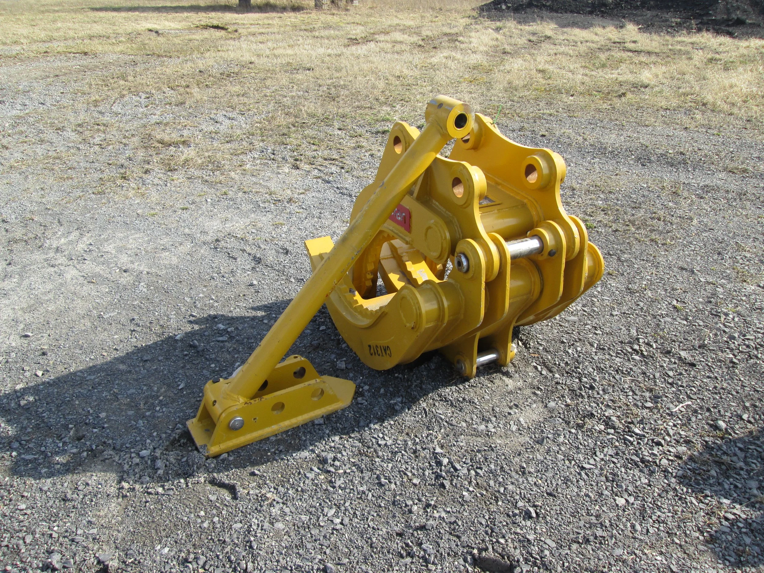 Grapples — Carroll Equipment - CNY'S Best Place For Construction Equipment