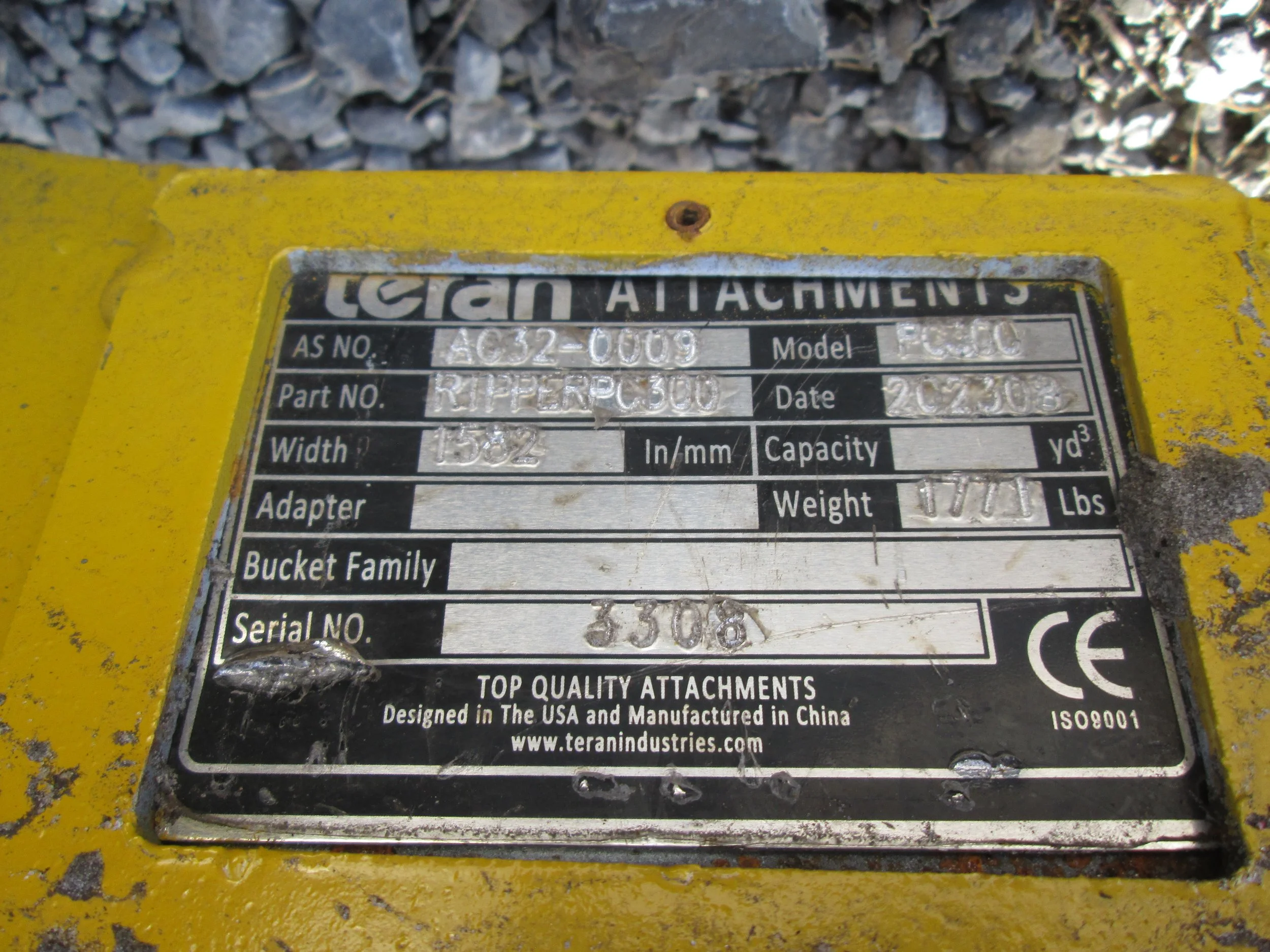 # 3308- NEW TERAN RIPPER KOMATSU PC300 - REGULAR PRICE $6,238.96 CASH ...