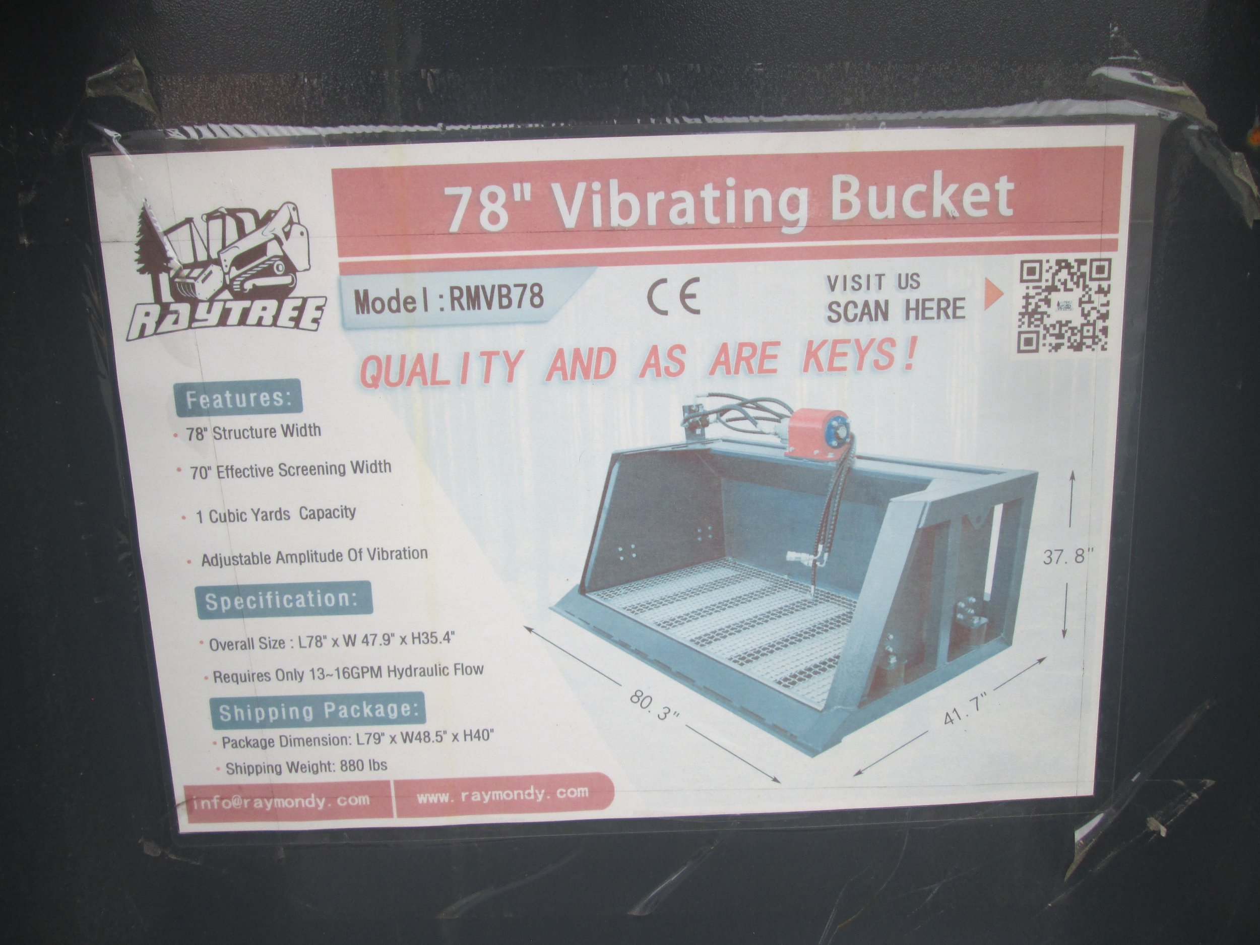 # 0169- 72" NEW RAYTREE HYDRAULIC SHAKER SCREENING BUCKET - REGULAR ...