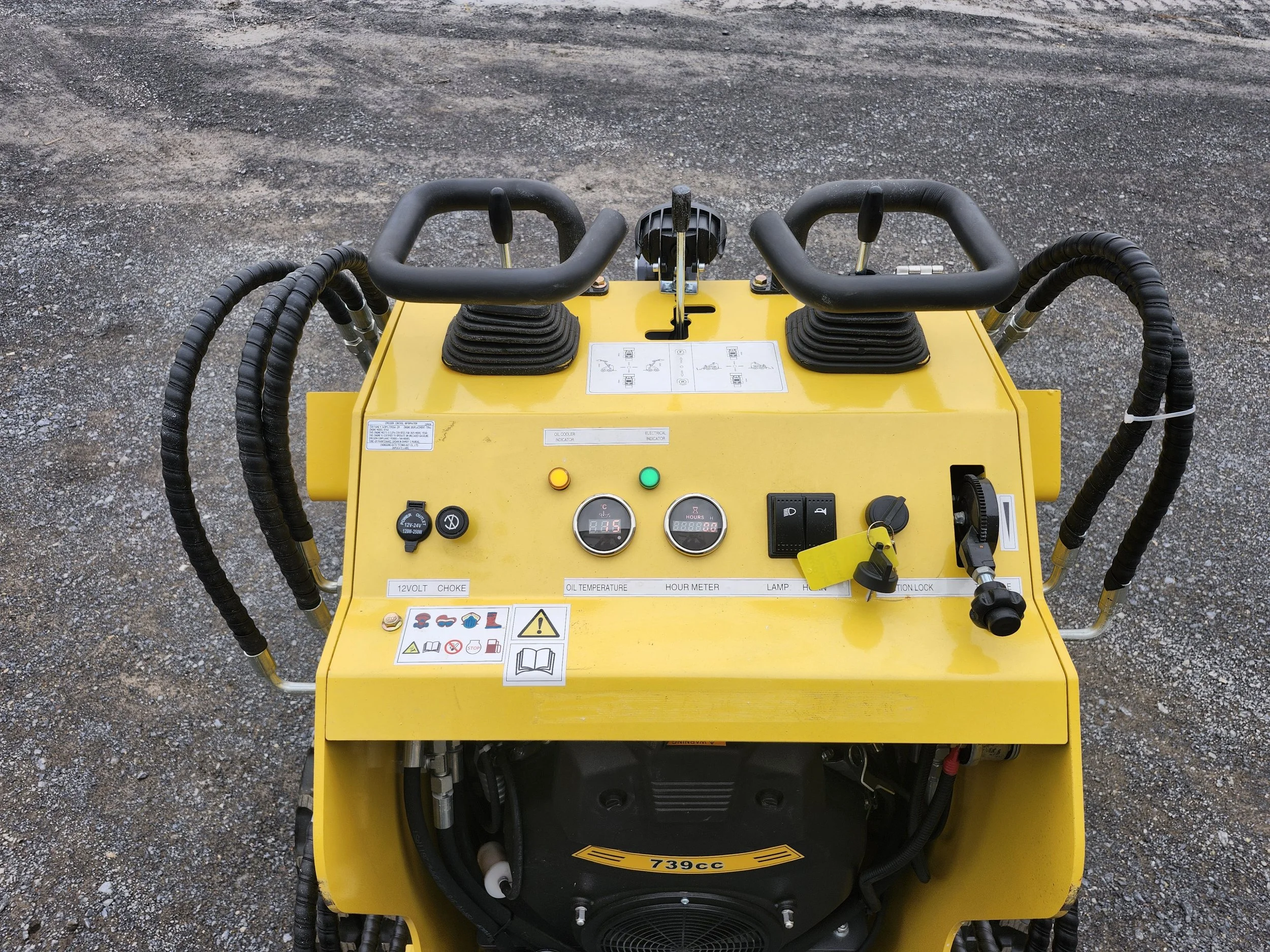 #0292 New Land Honor LHR-T460K1 23HP Stand On Skid Steer — Carroll ...