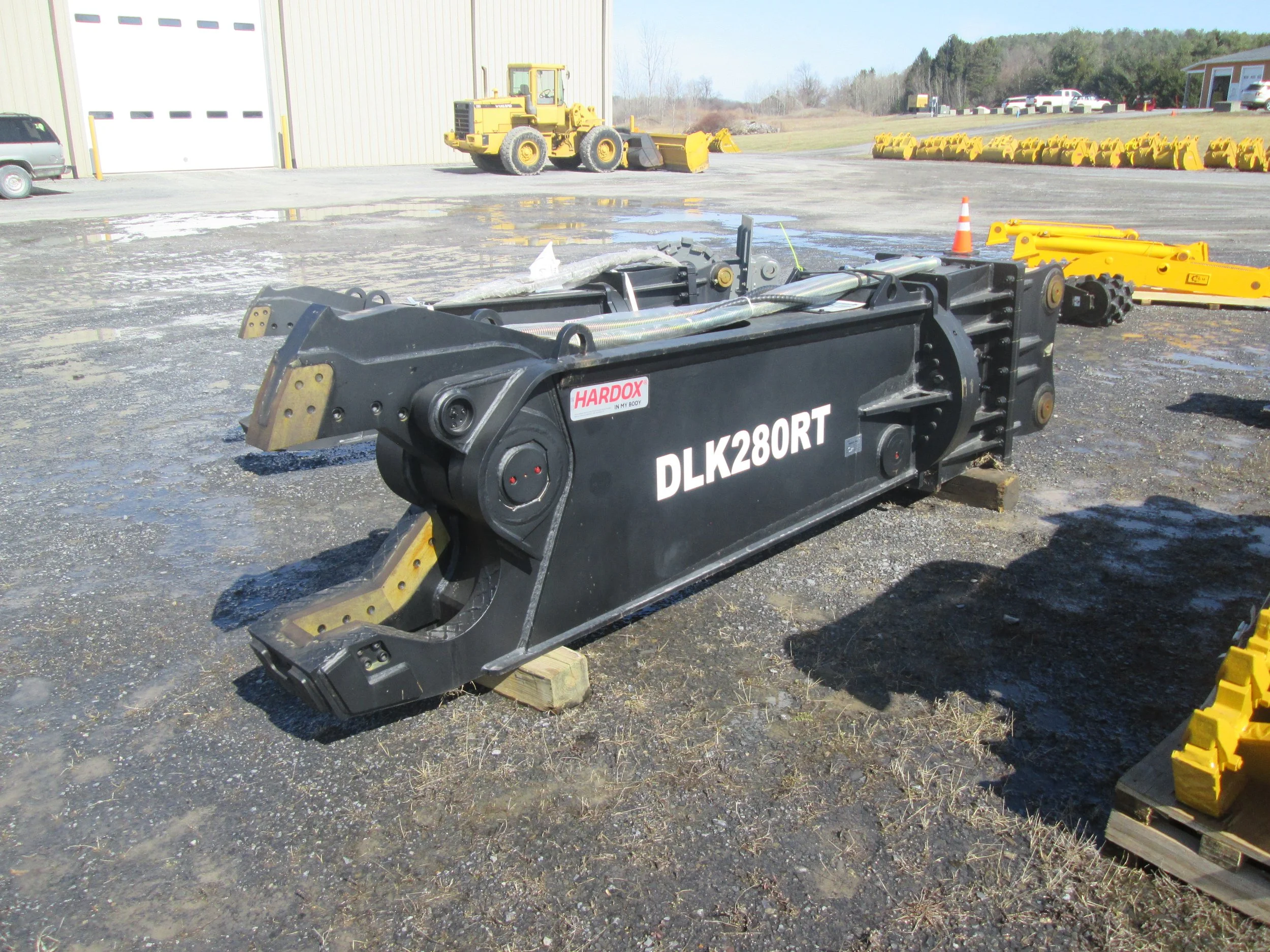 # 3114 -NEW DLK/JISAN HYDRAULIC SWIVEL SHEAR CAT 320, HITACHI / JOHN ...