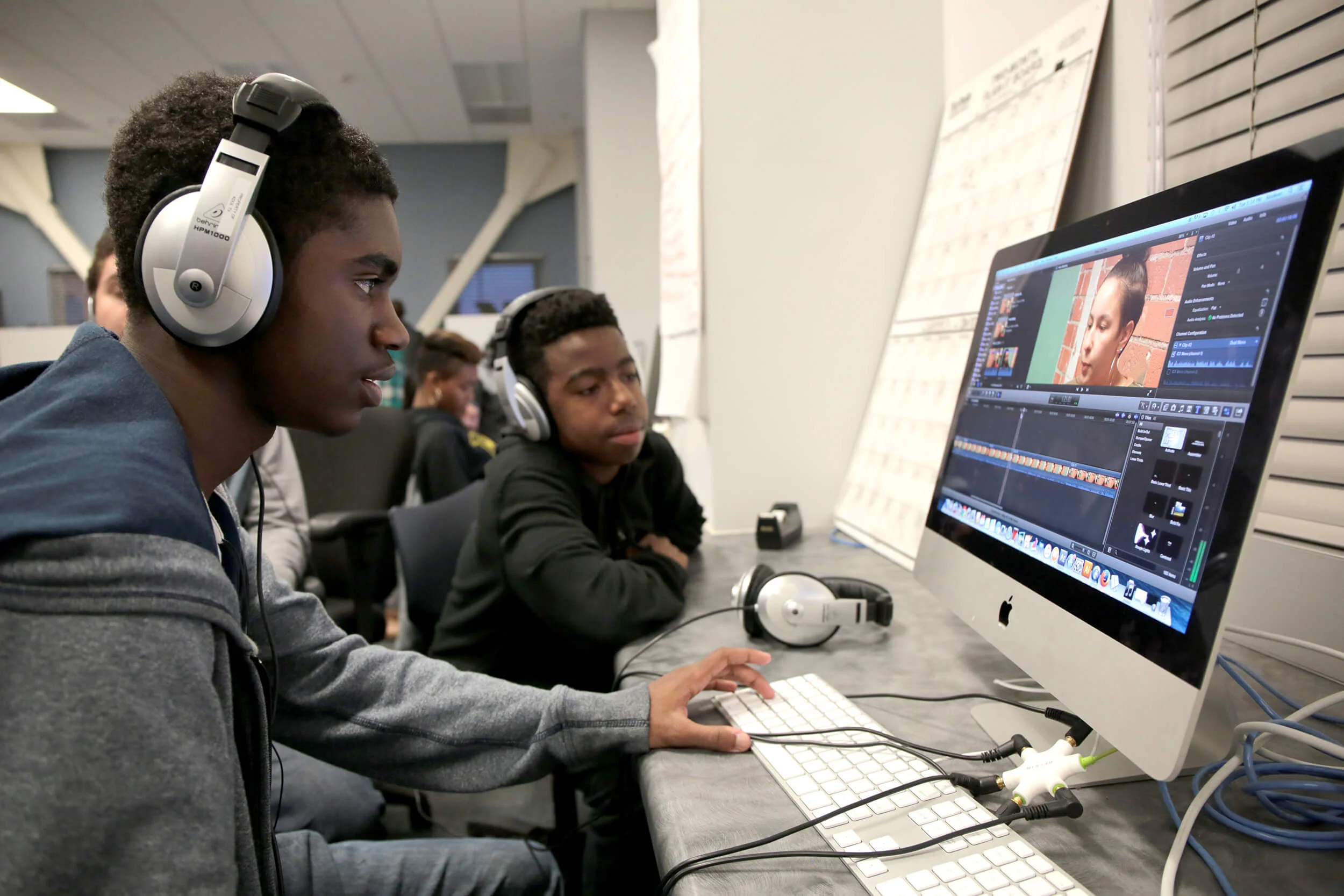 Hire Student Videographers in the Oakland Area — Youth Beat