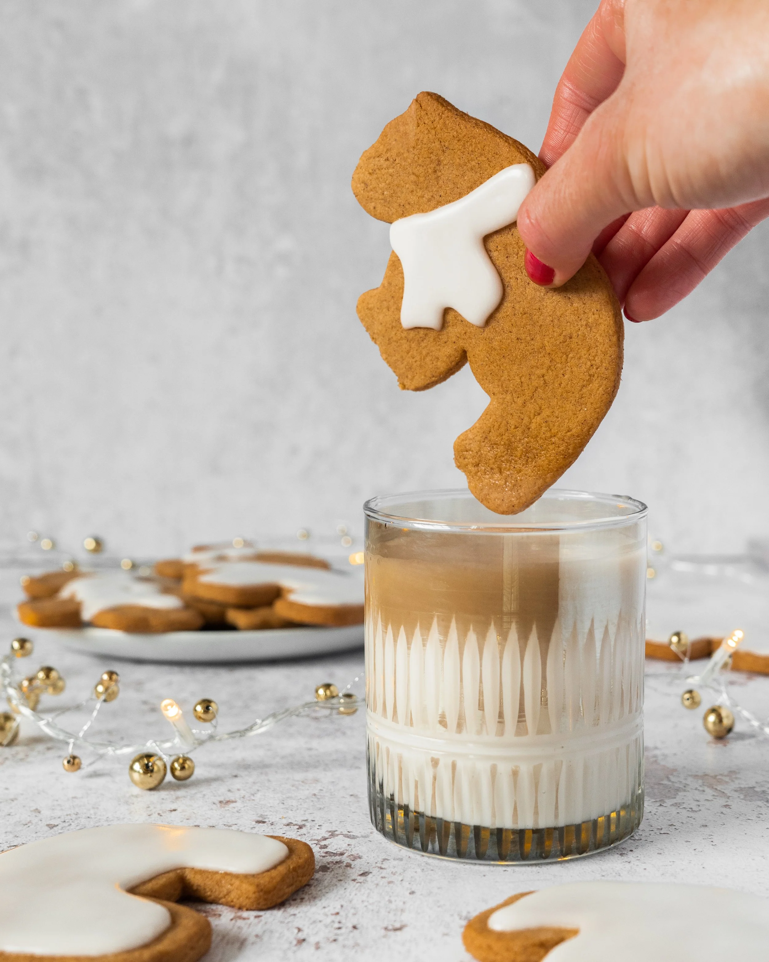 Vegan Gingerbread Bear Cookies — A Vegan Visit