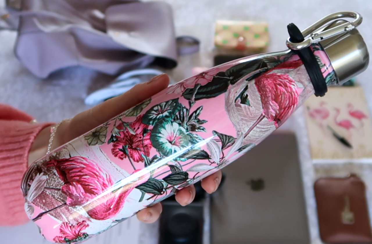 🎒 What I Pack In My Carry On Rucksack — A Vegan Visit