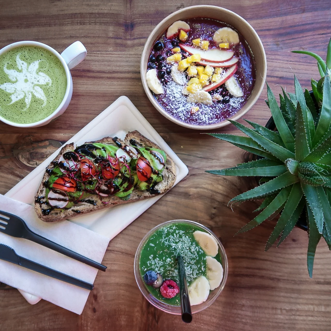 🇨🇭 A Vegan Visit to Geneva — A Vegan Visit