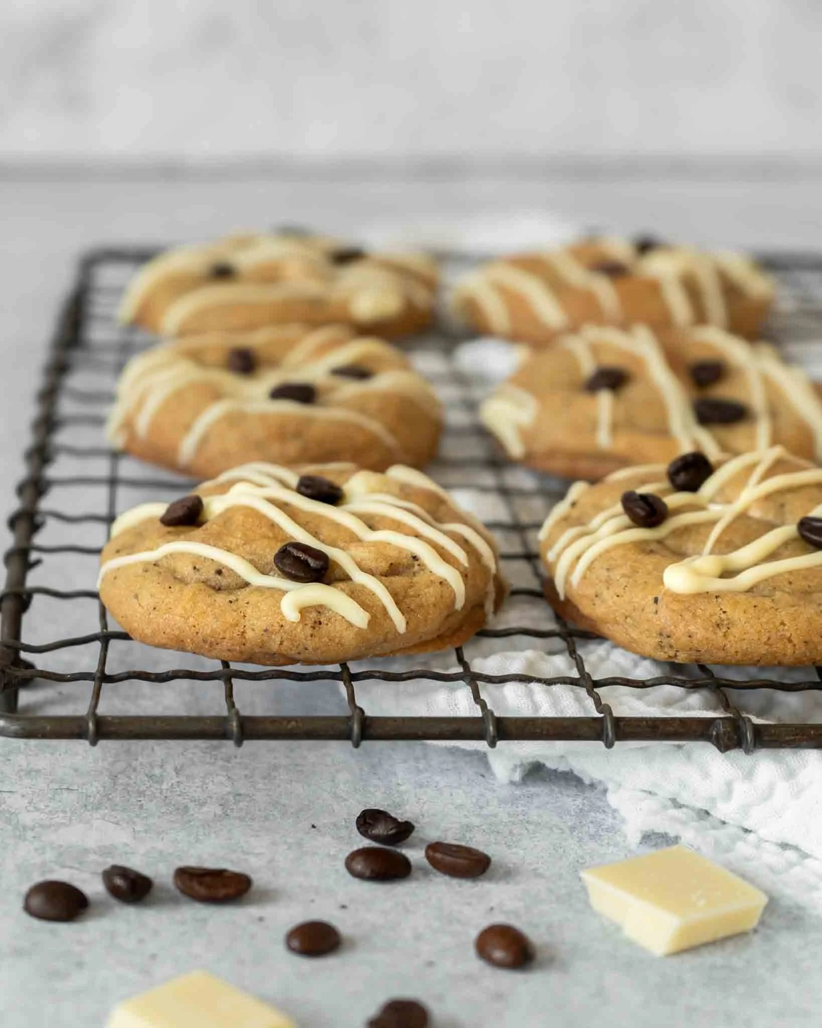 Espresso Martini Cookies — A Vegan Visit
