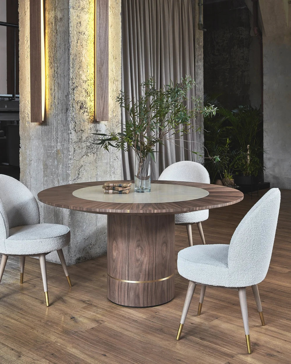 ANTOINETTE — Jimeco Interiors