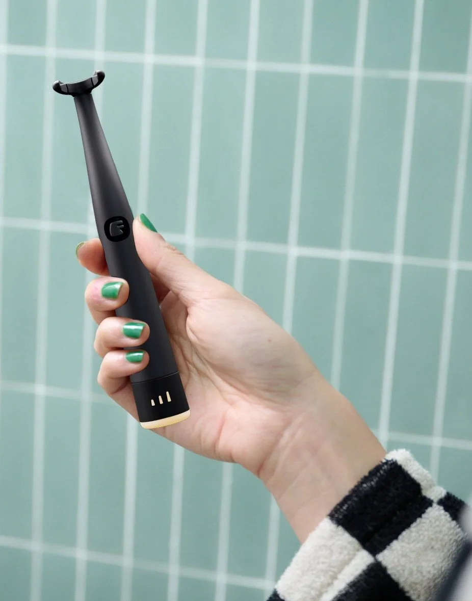 Electric Flossers Face-Off: Slate vs. Flaus — The UnOrthoDoc