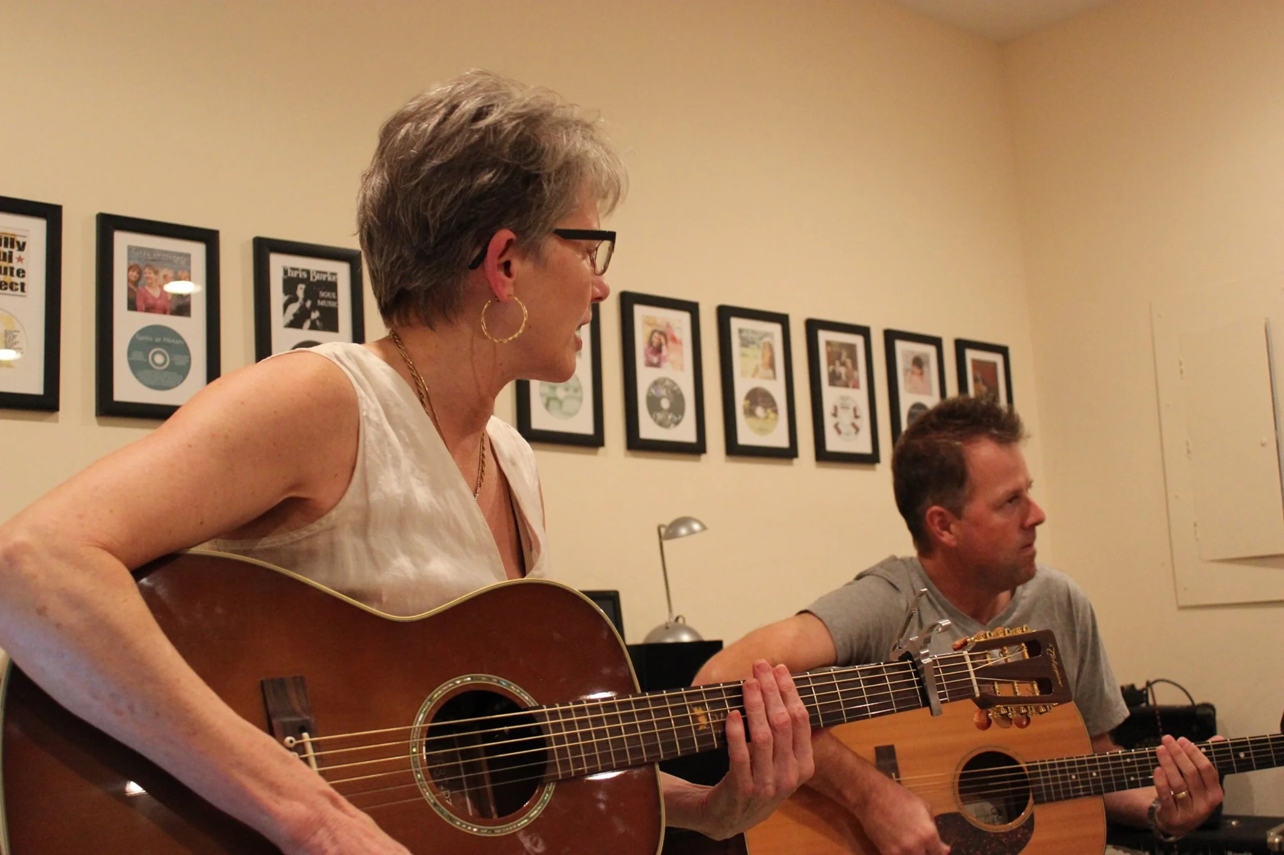 Ellen Britton Guitar | Nashville Guitar Lessons