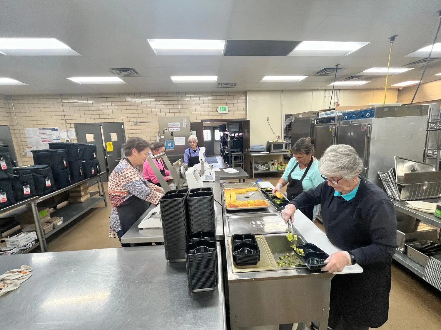 Meet our Thursday Kitchen Crew: The Heartbeat of MOWLB — Meals on ...