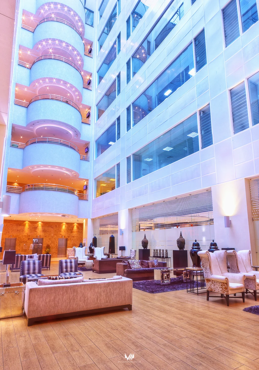 Architecture :: Standard Chartered Building — Mutua Matheka