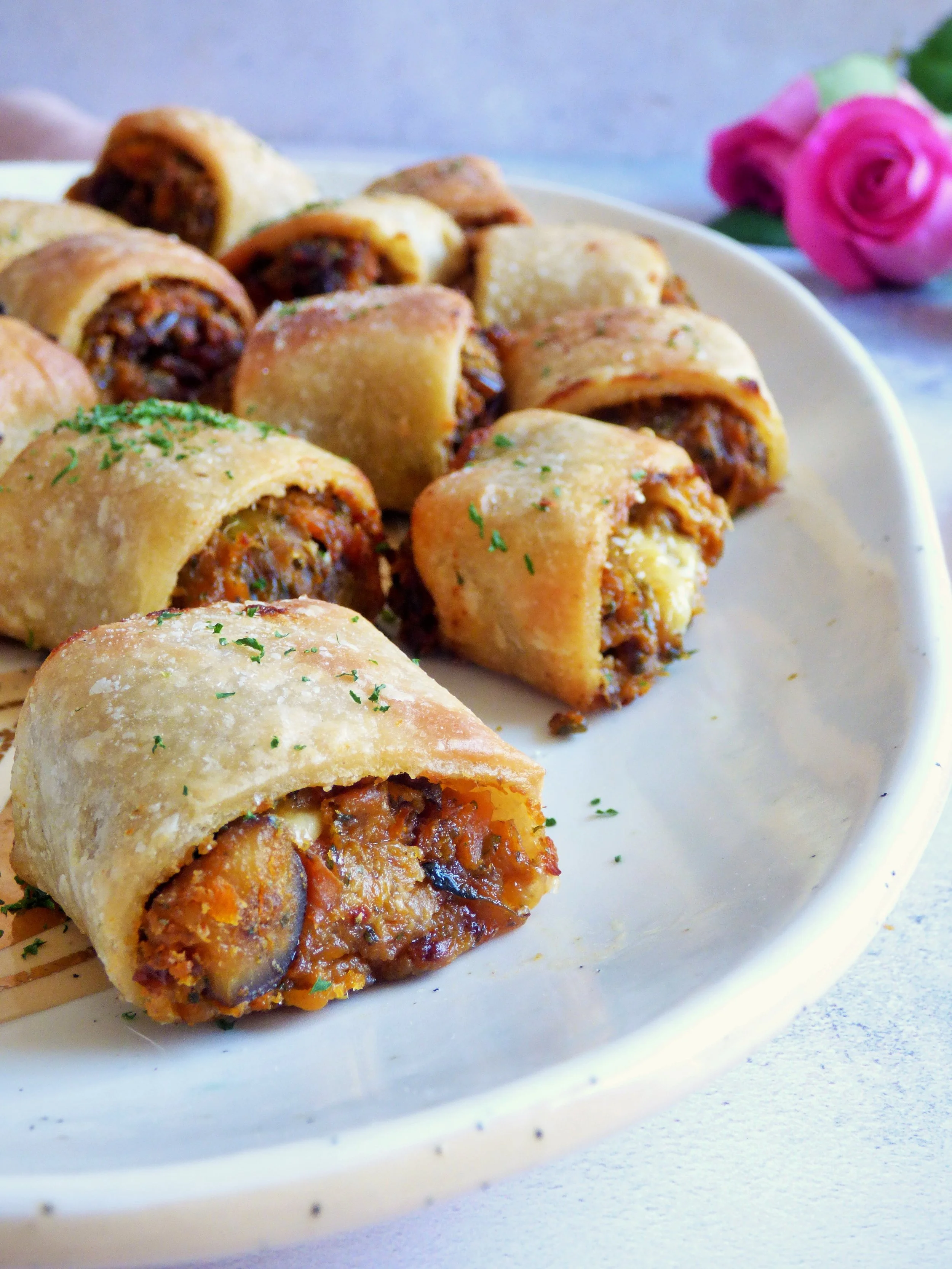 Low fodmap vegan picnic rolls — Holly Tree Kitchen