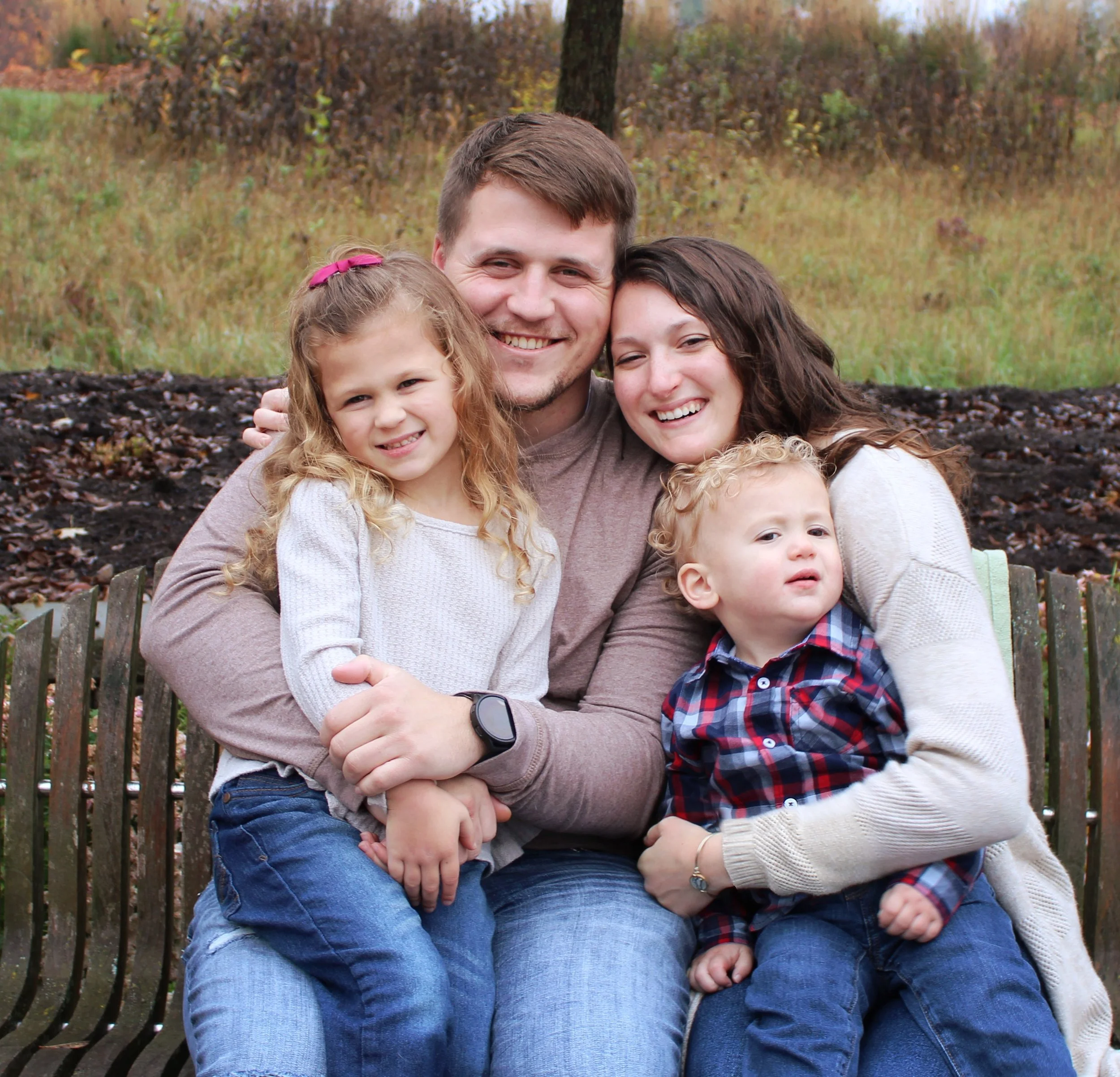 Sing Giggle & Grin -Meet Our Teachers