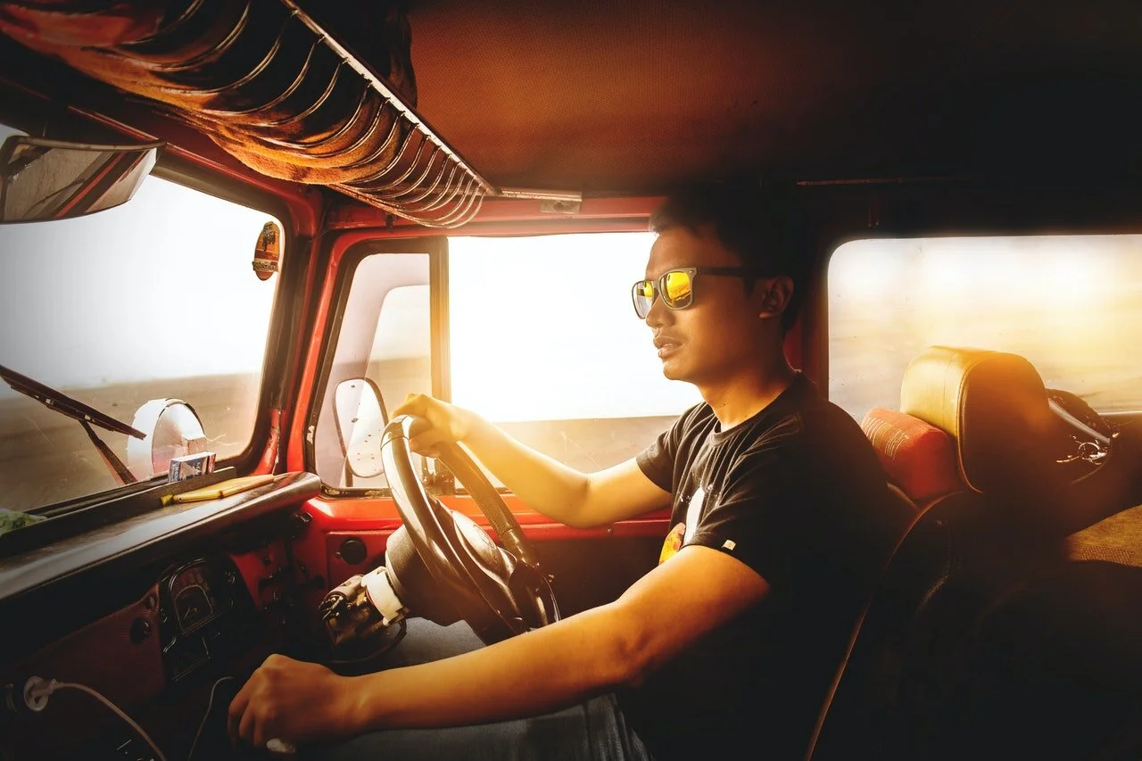 Why You Should Wear Sunglasses While Driving TOC Automotive College Why You Should Wear Sunglasses While Driving TOC Automotive College