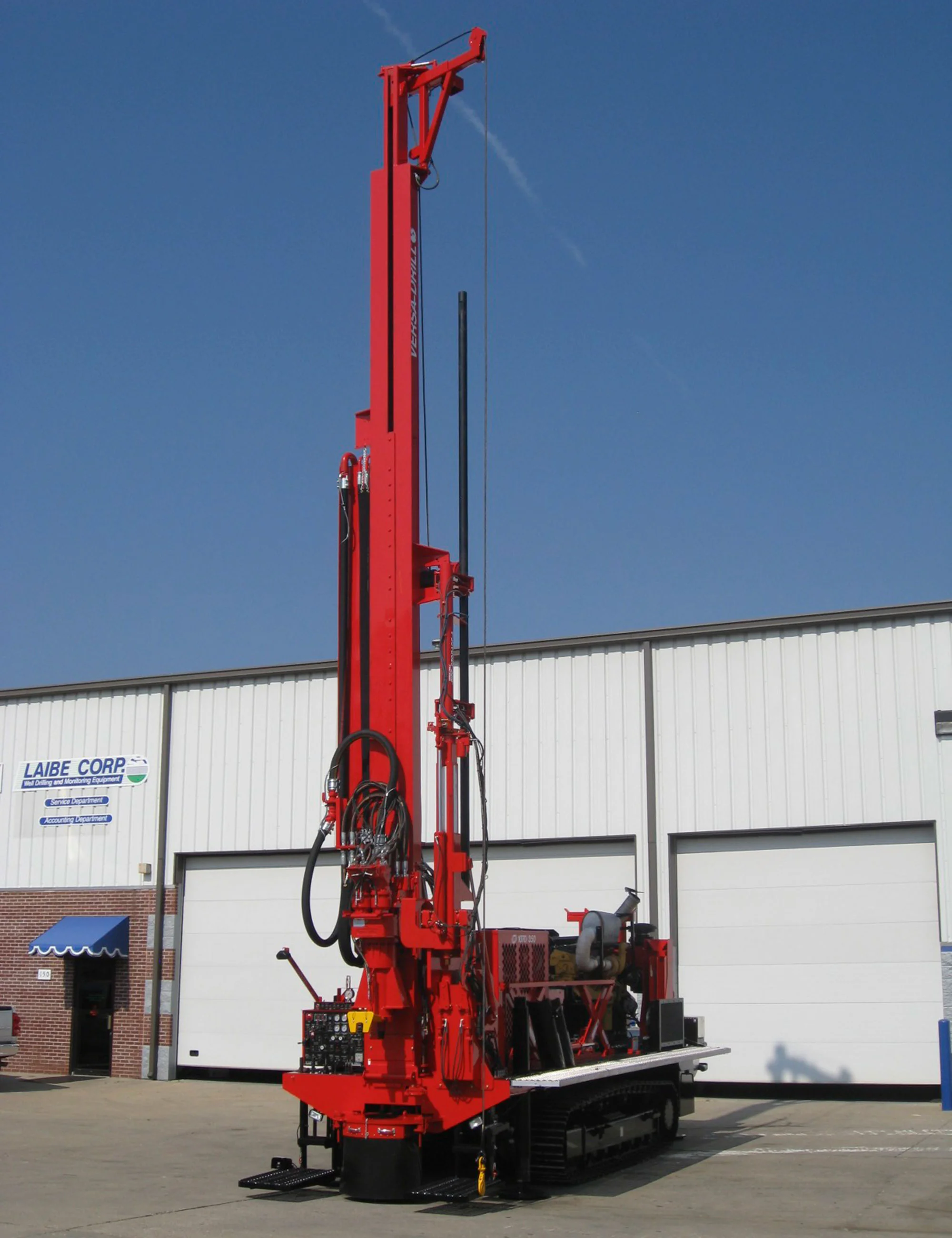 Versa-Drill | Air and Mud Drilling Rig - X140TRX