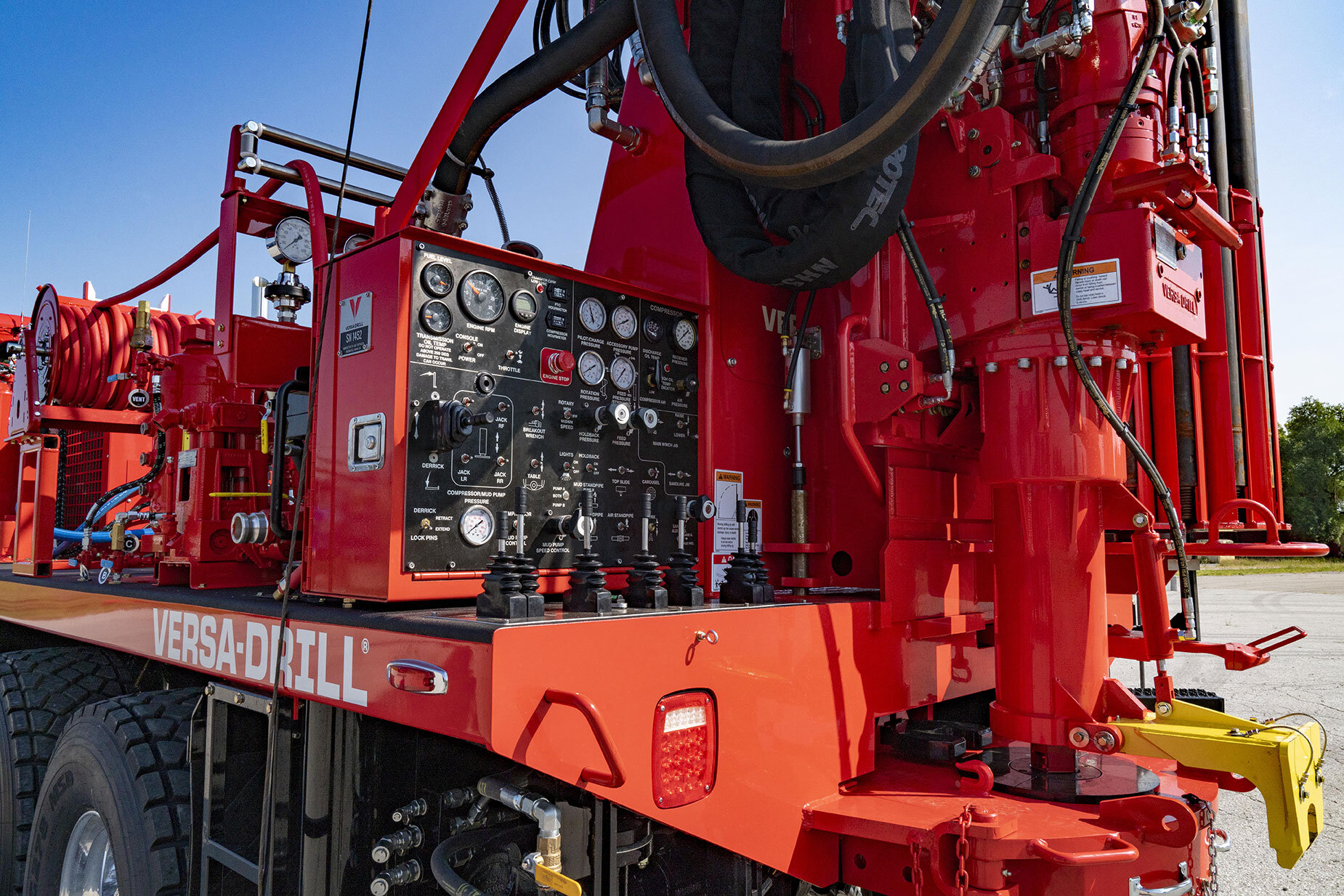 Versa-Drill | Water Well Drilling Rig V-140X
