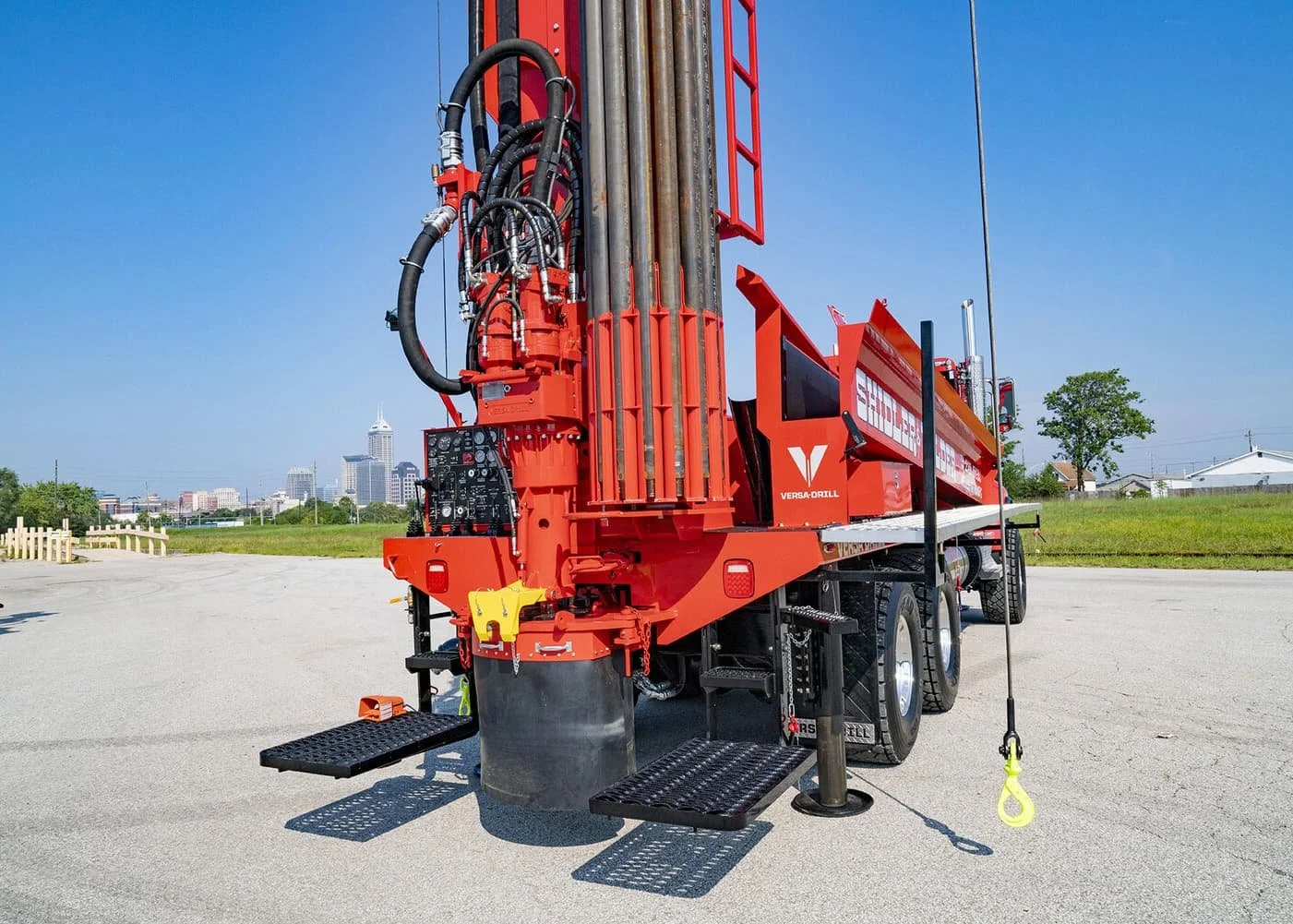 Versa-Drill | Water Well Drilling Rig V-140X