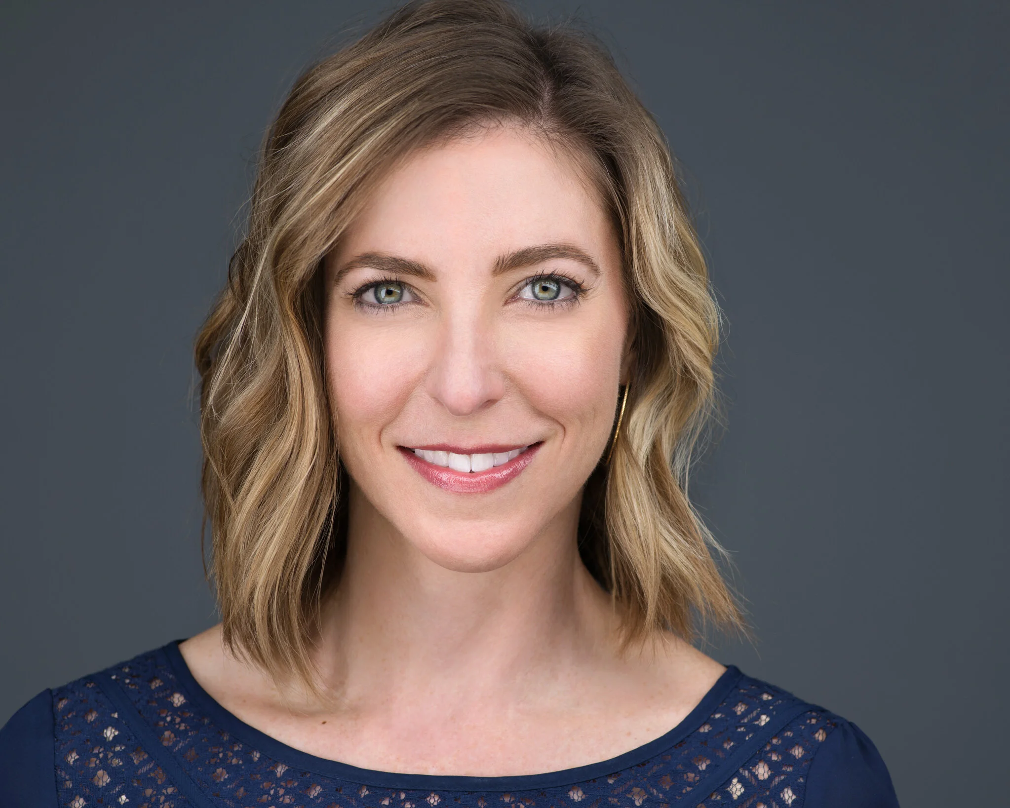 How to Select a Professional Headshot Photographer | RYAN TIEHEN ...