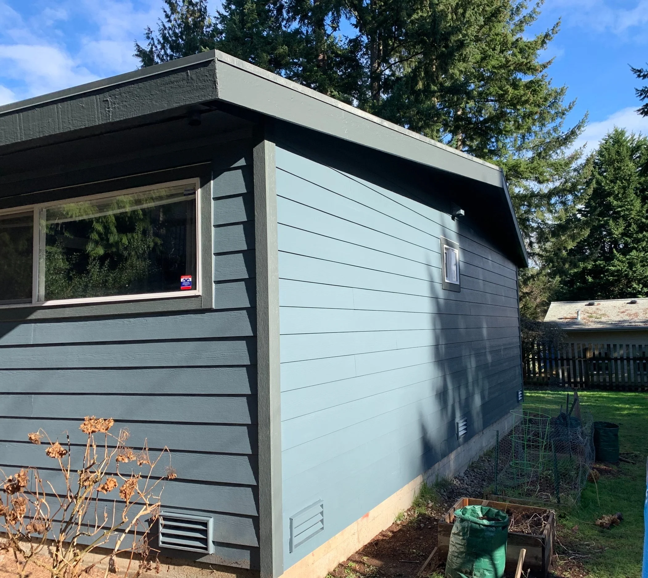 Why You Should Re-Side With Factory Pre-Painted Siding