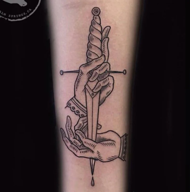 NERI RAMIREZ — Adornment