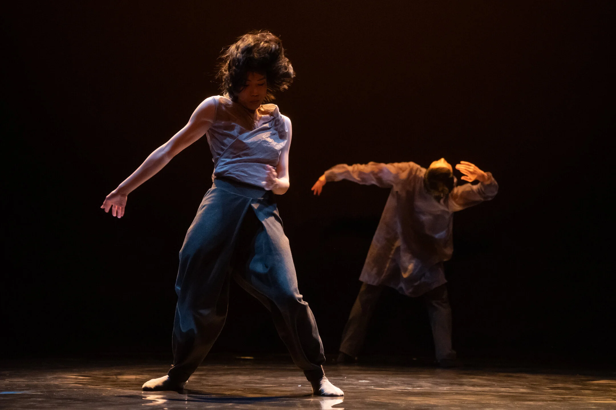 Dancers Tempered by Age｜Interview with Jennifer Mok and Qiao Yang — 表演場 ...