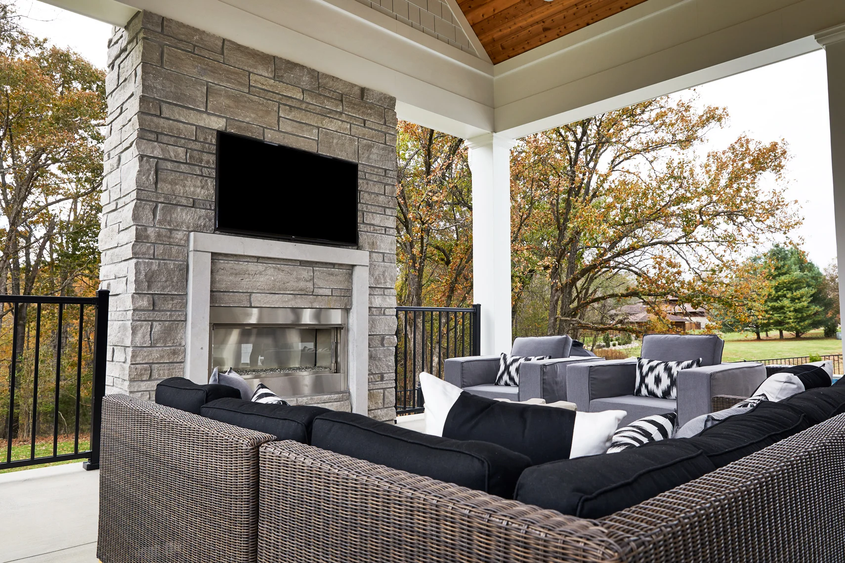 MASONMADE Stone Design + Supply | Request a Sample Today