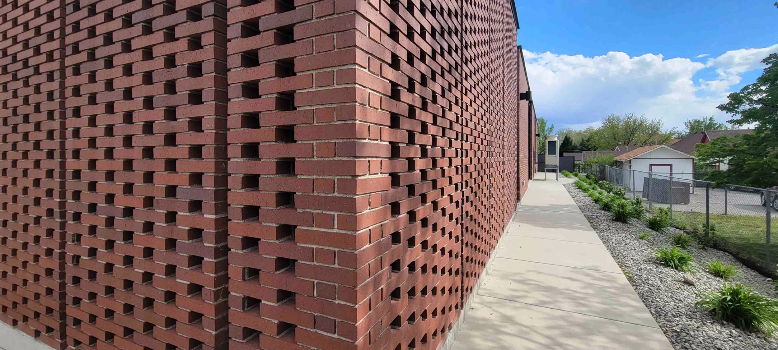 Brick ⏶ Masonmade Stone Design + Supply