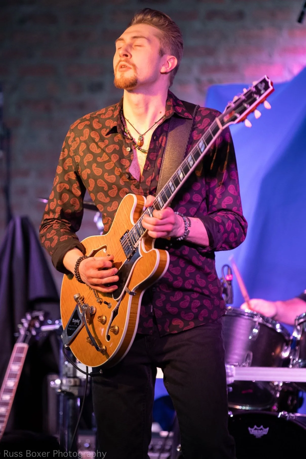 Bio — Zach Avery Band