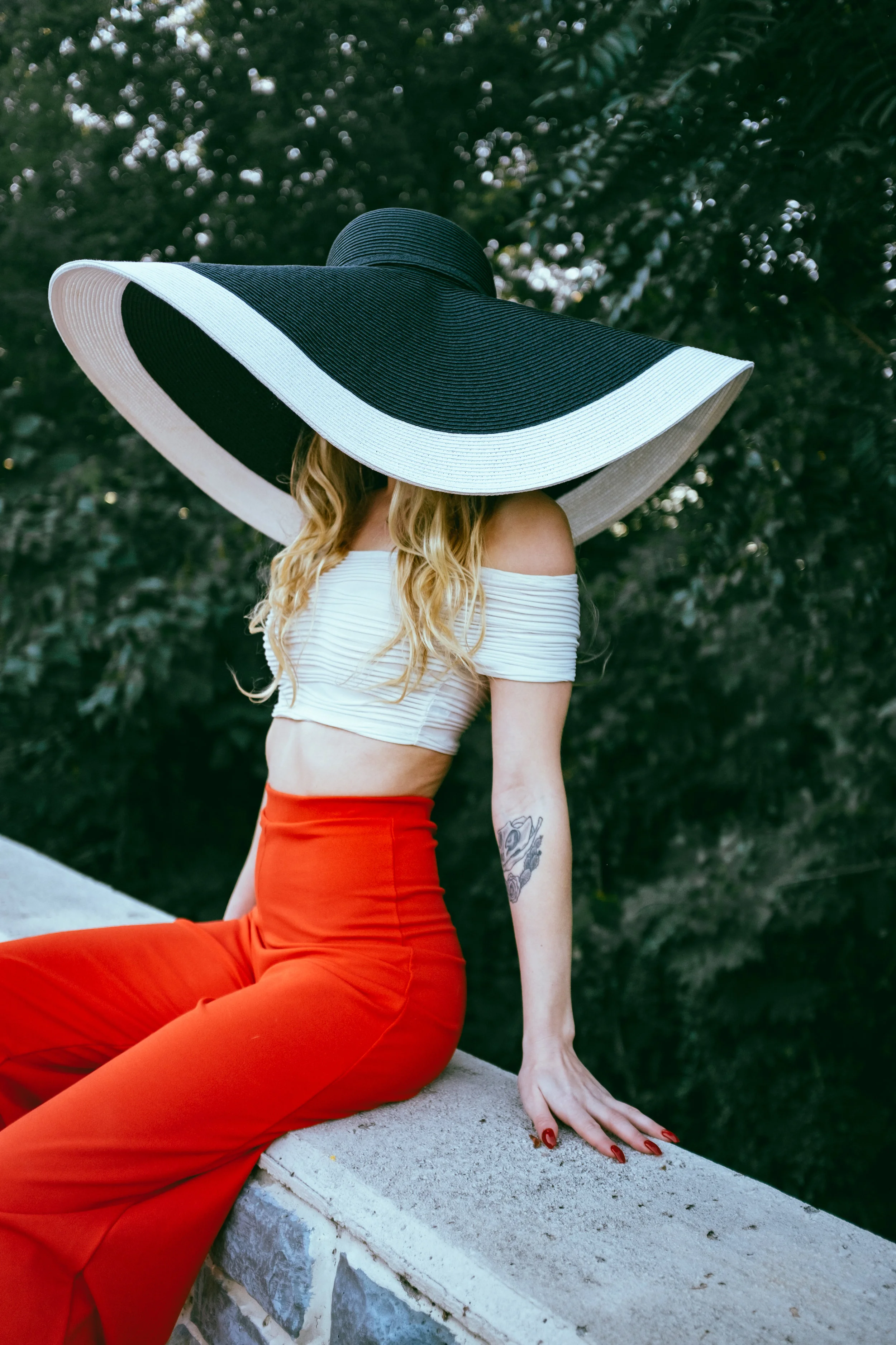 Taylor 2 — KAT MALO