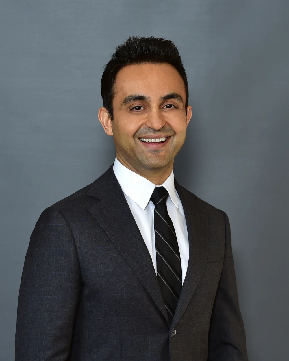 Mustafa Khan MD, Complex & Minimally Invasive Spine Surgery [Milwaukee]