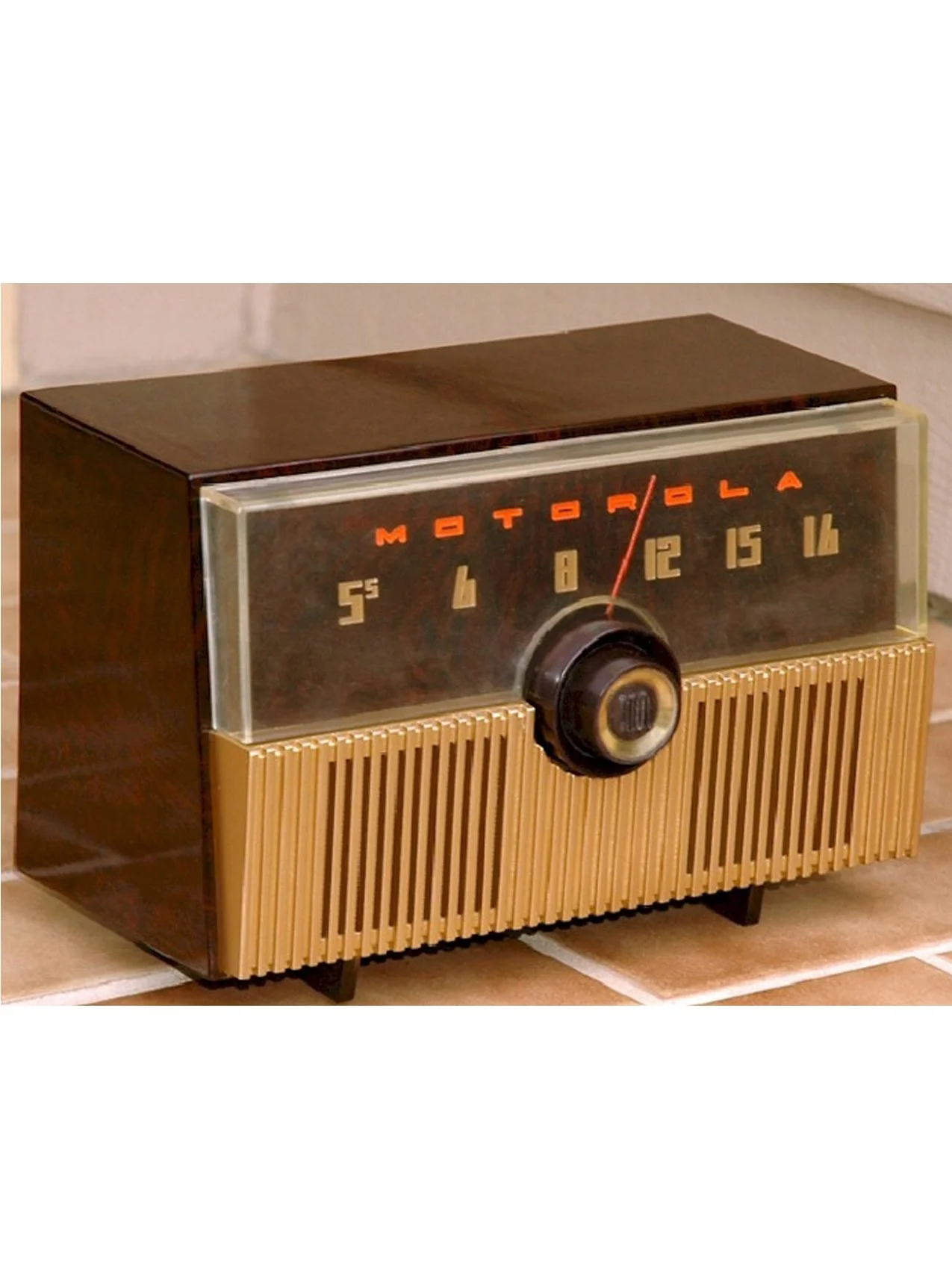 Radio Store — Palette Contemporary Art and Craft