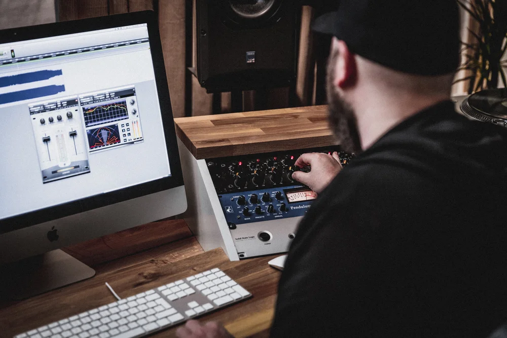 MASTERING — Lawrence Mackrory
