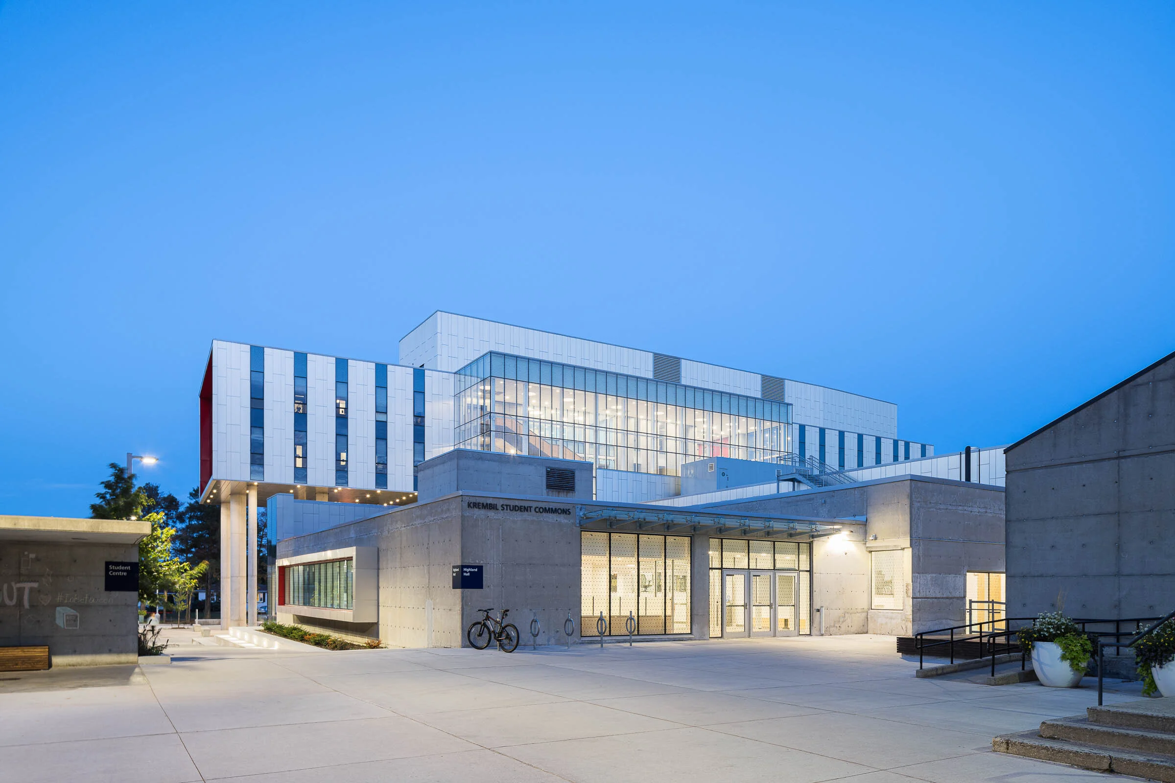 UTSC Highland Hall — Michael Muraz Photography
