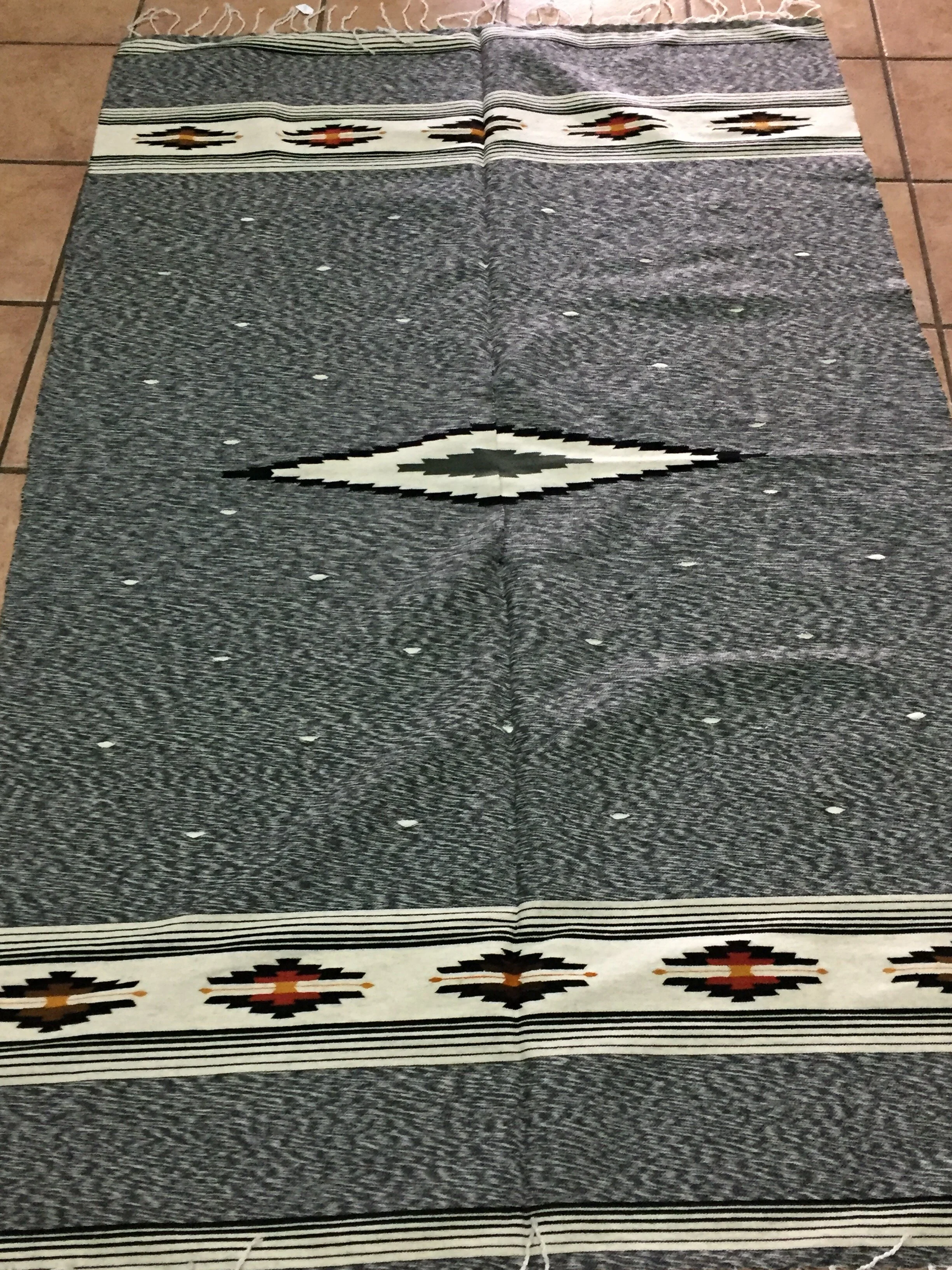 Jorongos Ligeros de Lana/Lightweight Wool Jorongos — EL JORONGO CUSTOM ...