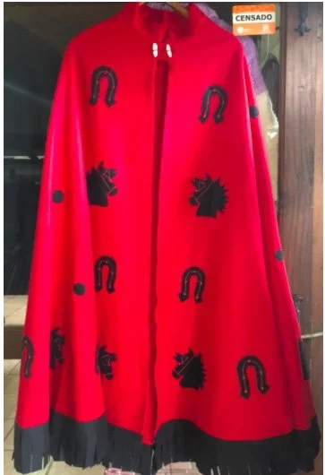 Ruana Charra con Caritas de Caballo/Charro Cape with Horse Heads — EL ...