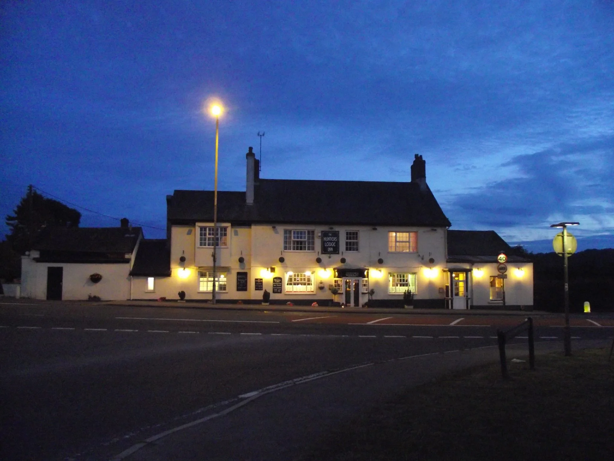 The Hunters Lodge Inn - The Hunters Lodge Inn pub menu and childrens menu