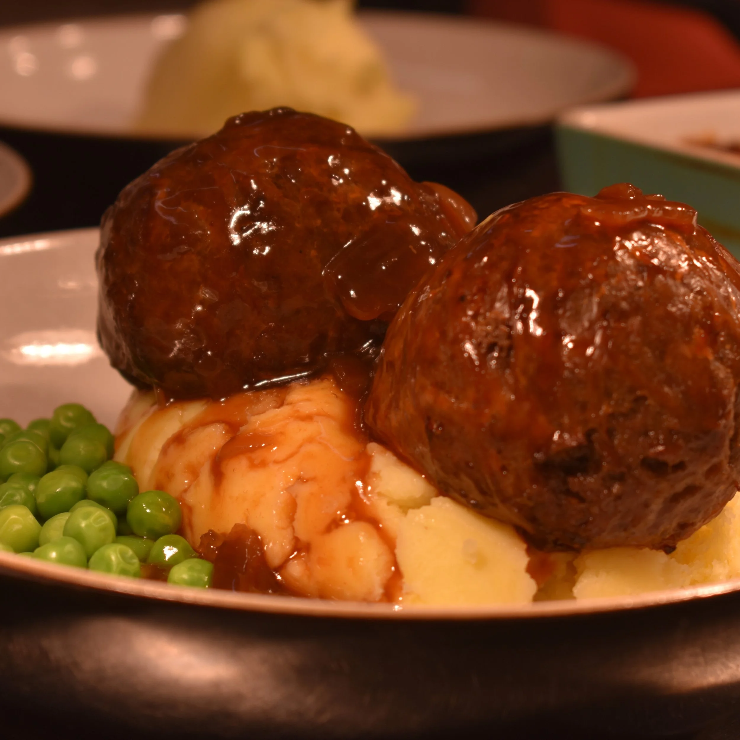 The Hunters Lodge Inn | Sunday Lunch, Private Functions, Parties, Buffets