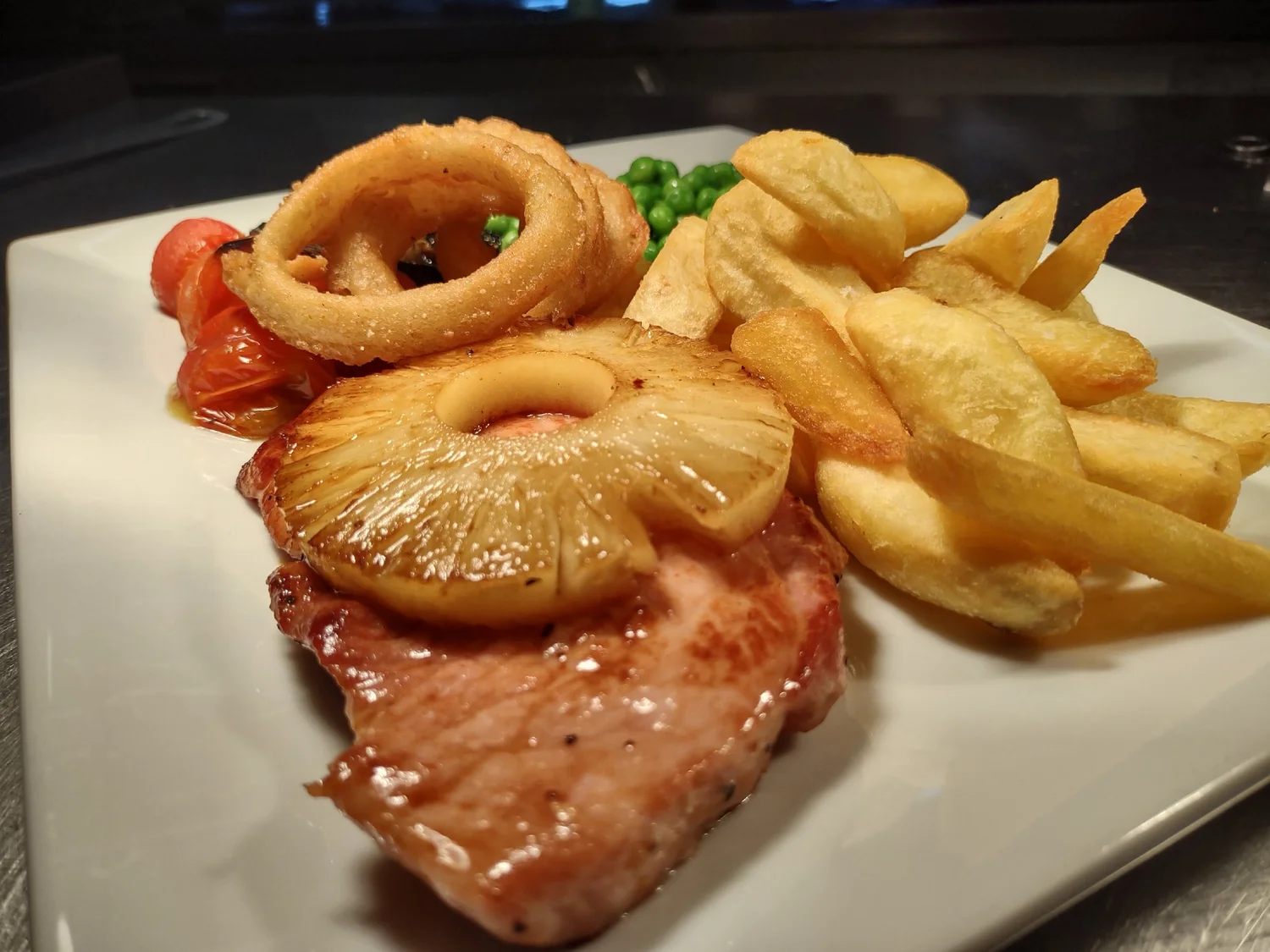 The Hunters Lodge Inn | Sunday Lunch, Private Functions, Parties, Buffets