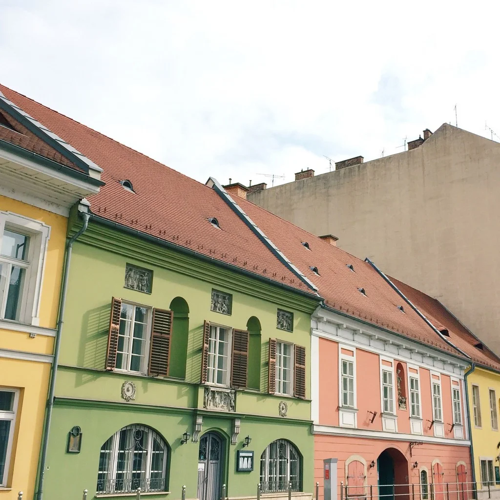 72 Hours in Budapest — Charlotte Jacklin