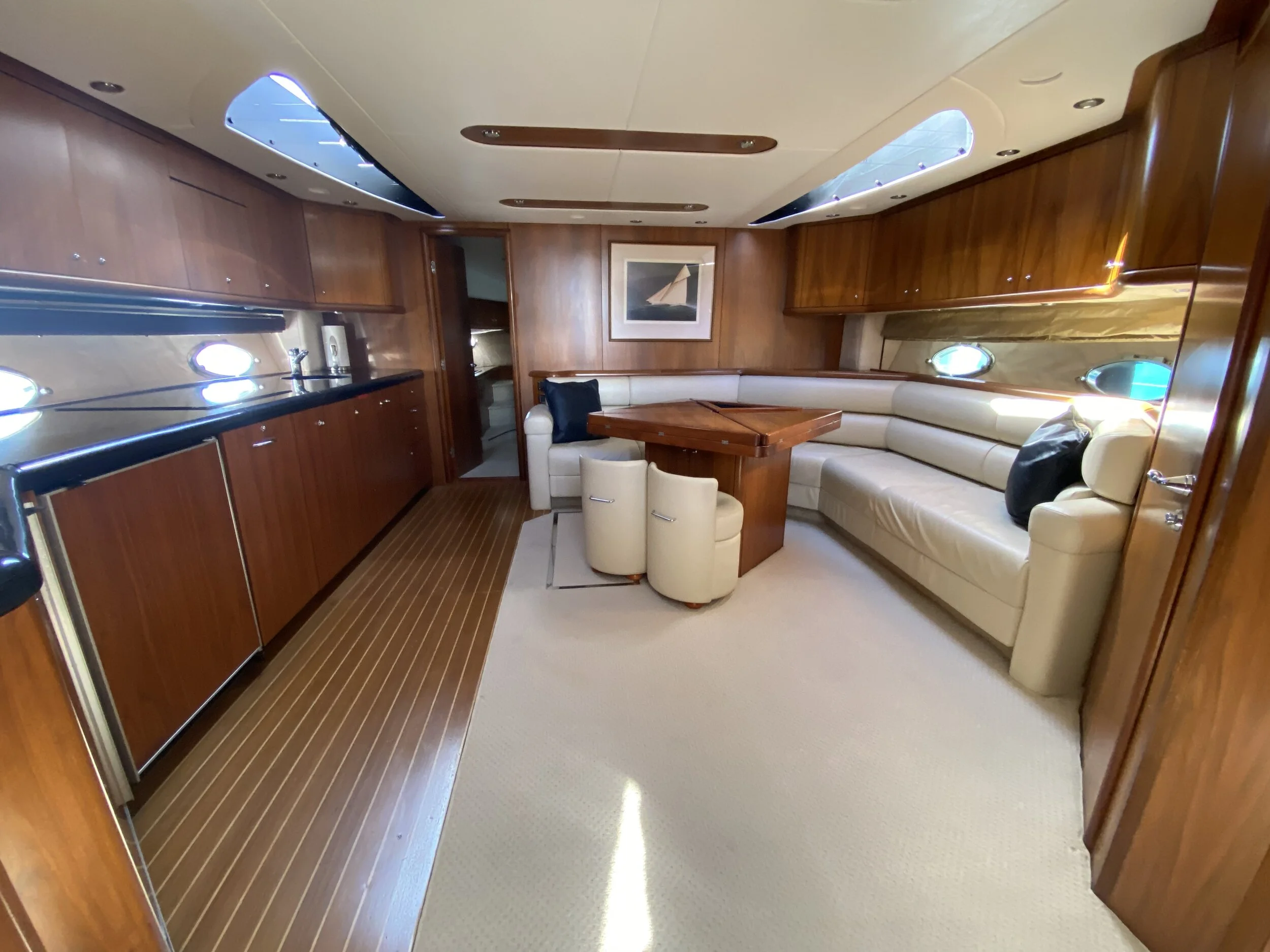 2006 68' Sunseeker — Fansea Marine Yacht Sales