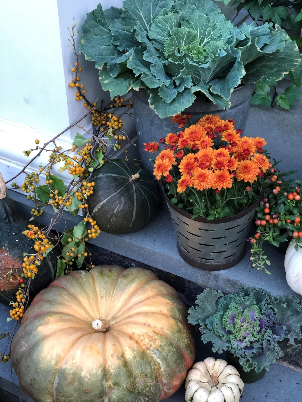 Fall Decorating Ideas For Your Front Entryway