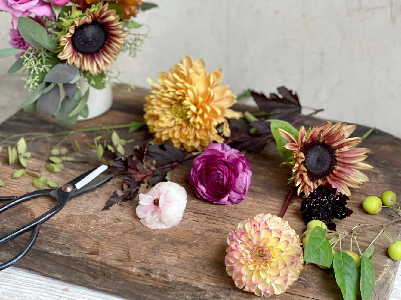 Flower Arranging Workshops | Floral Design Masterclass | Sandra Sigman