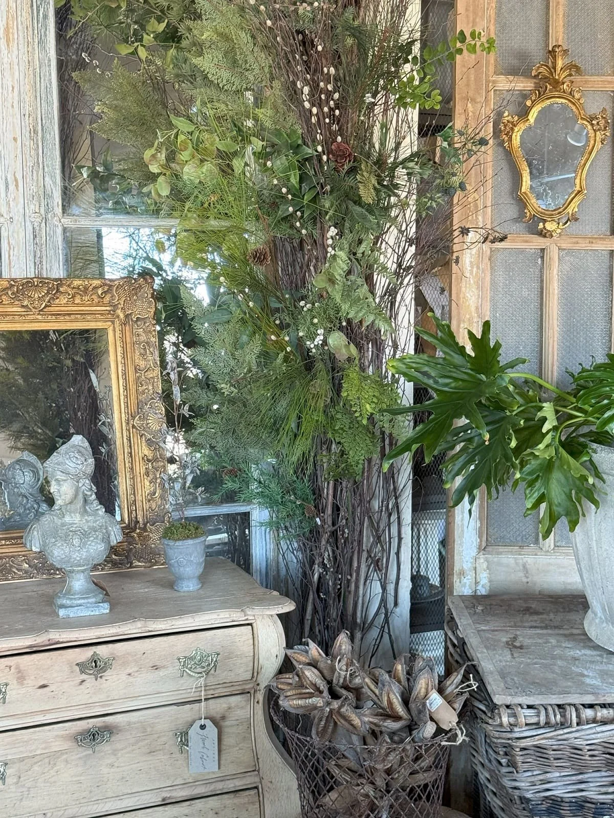 French-Inspired Decor | Inside the Shop | Les Fleurs