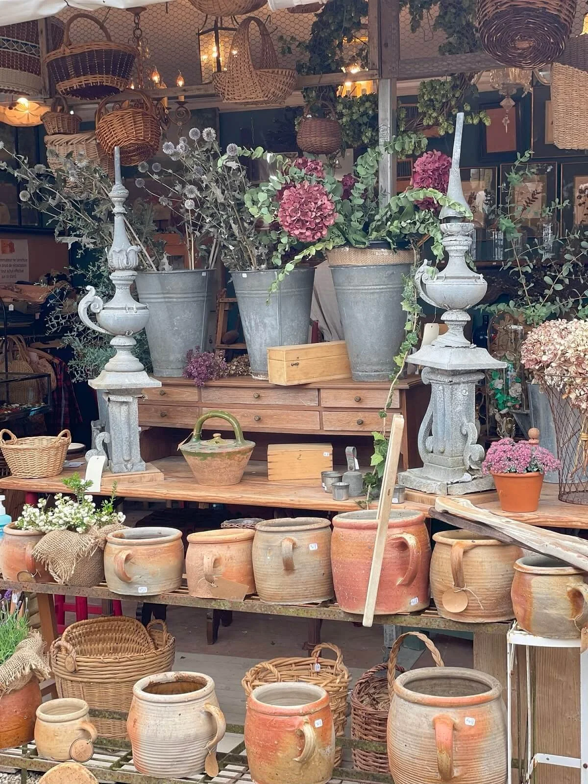 French Stoneware Crocks - Styles, History & Decorating with Vintage Crocks