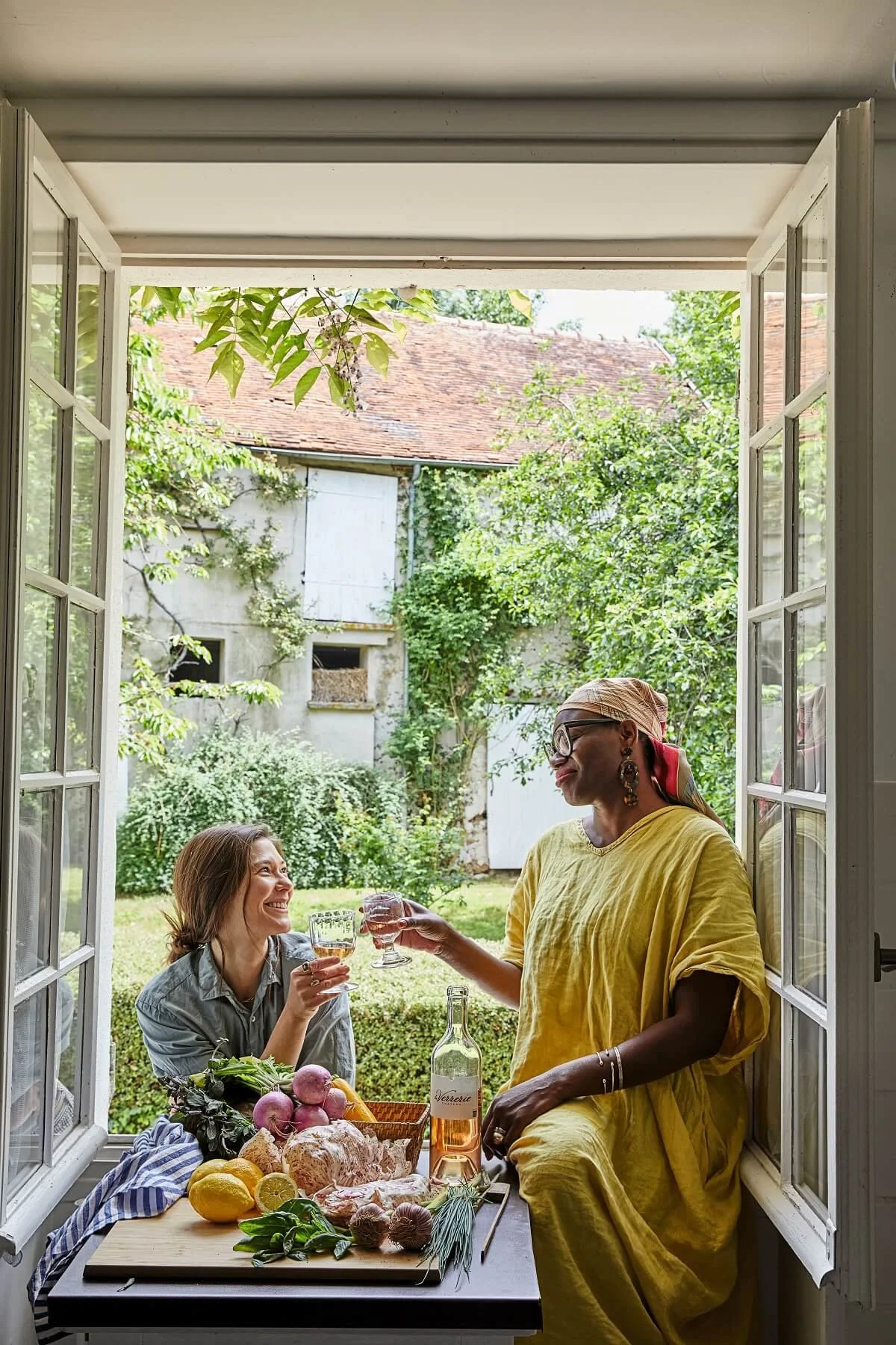 Ajiri Aki: Celebrating the Parisian Joie de Vivre