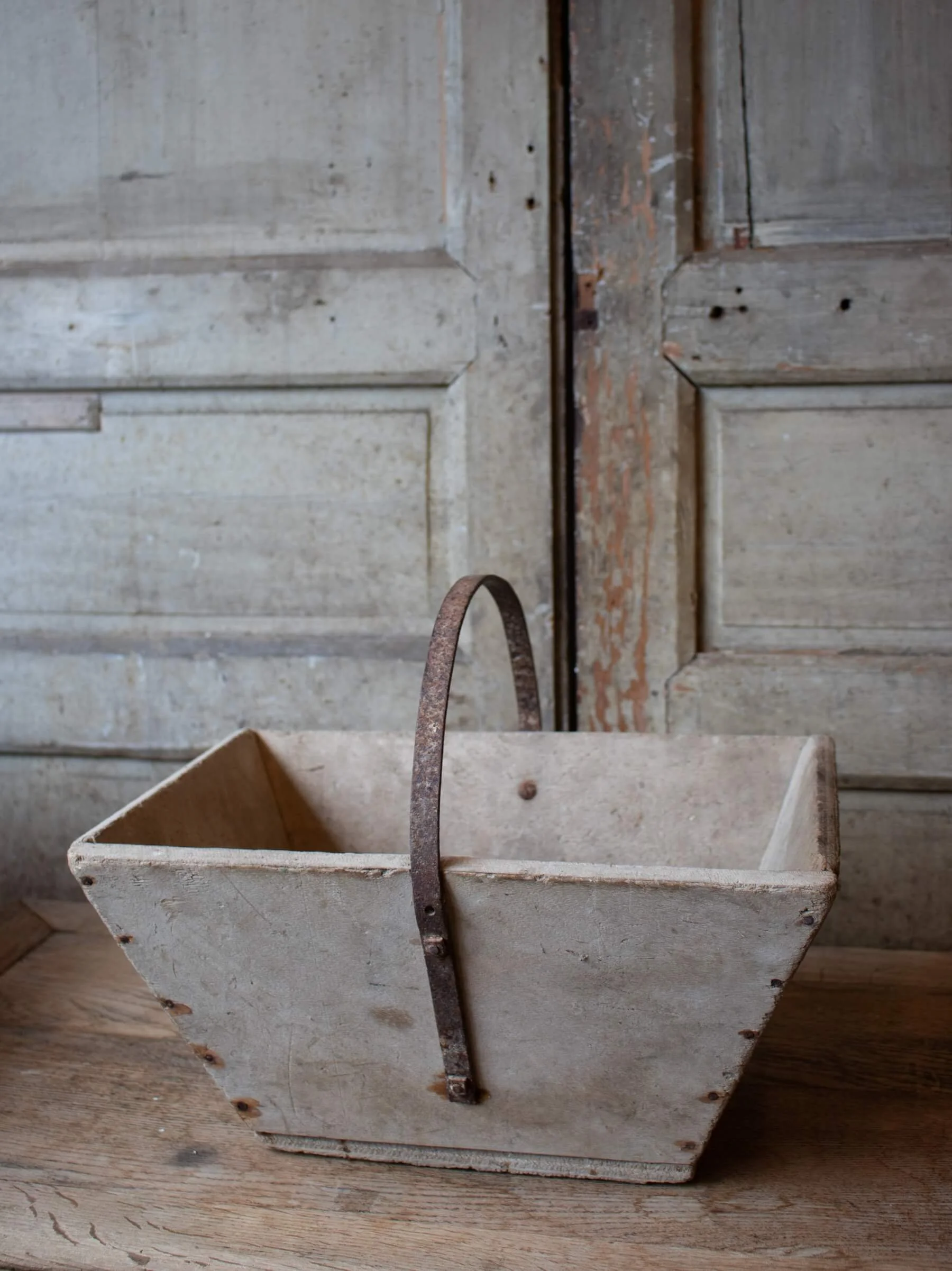 Antique French Wooden Garden Trug Basket - Metal / Wire Handle