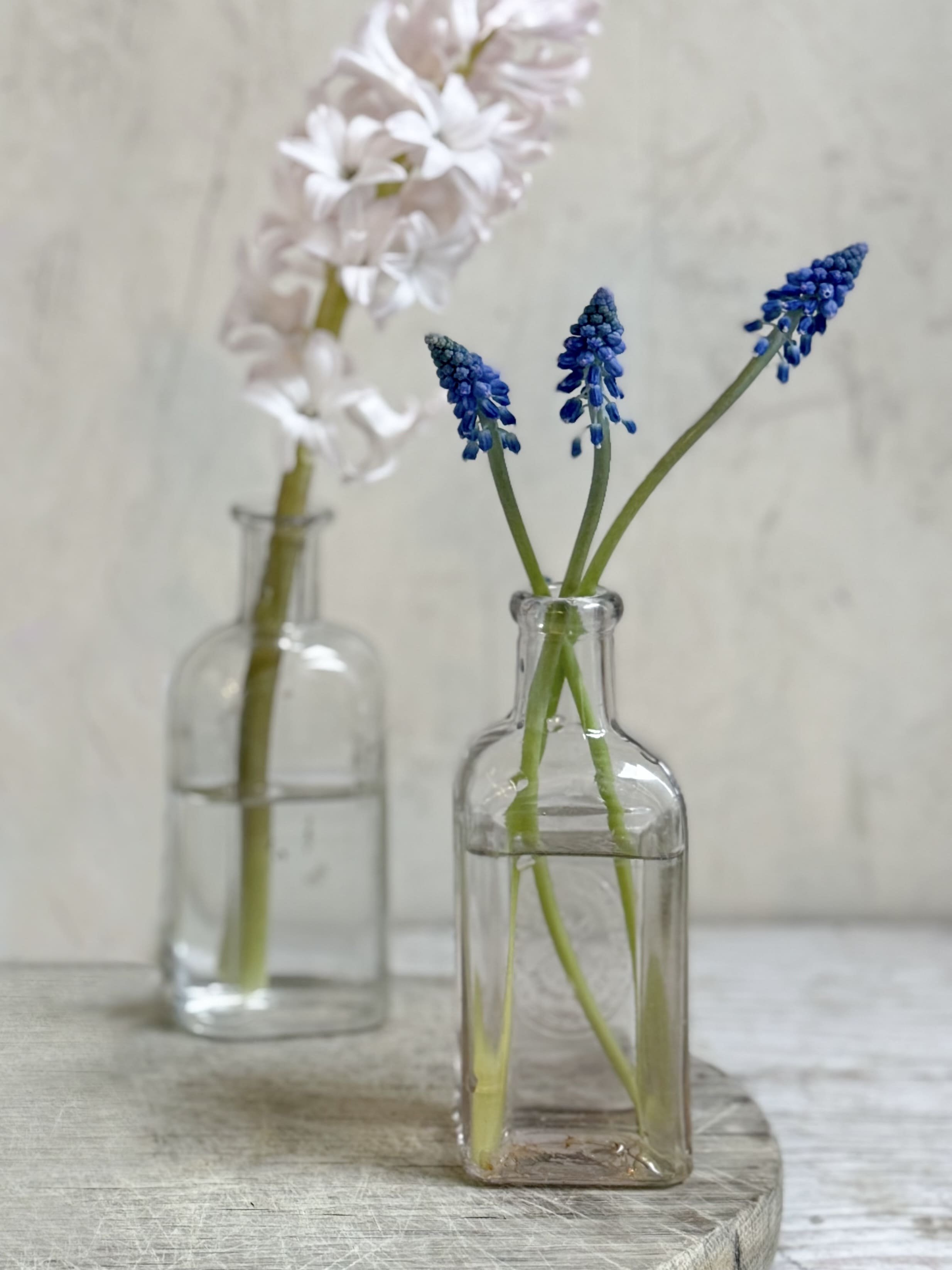 Vintage Glass Apothecary Medicine Bottles | Owens Illinois, Singer ...