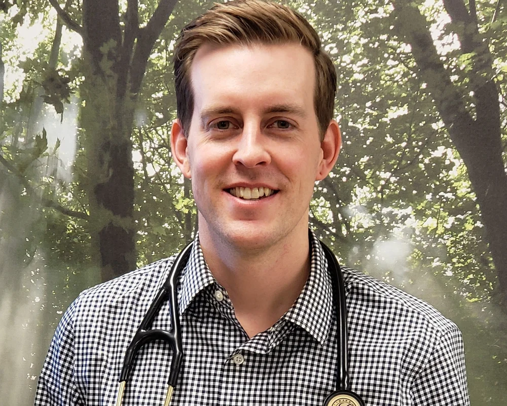 Home — Braeside on 24th Medical Walk-In Clinic