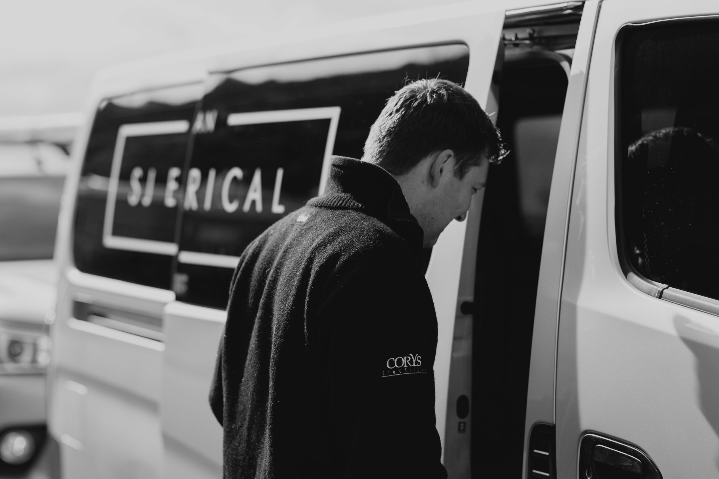 Karori Based Electrician Servicing the Wellington Region, SJ ELECTRICAL