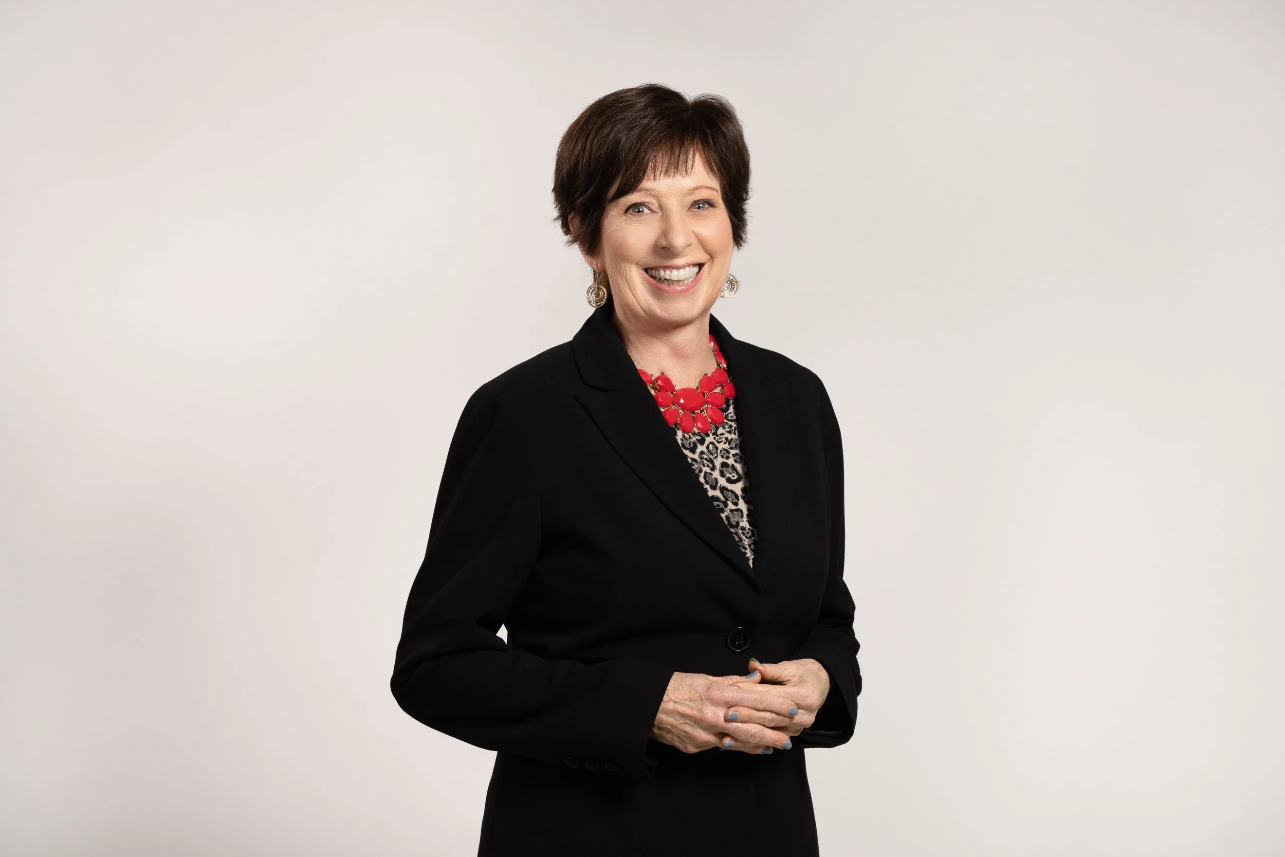Muffet McGraw - Hall of Fame Women's Basketball Coach — Girl Power Gurus